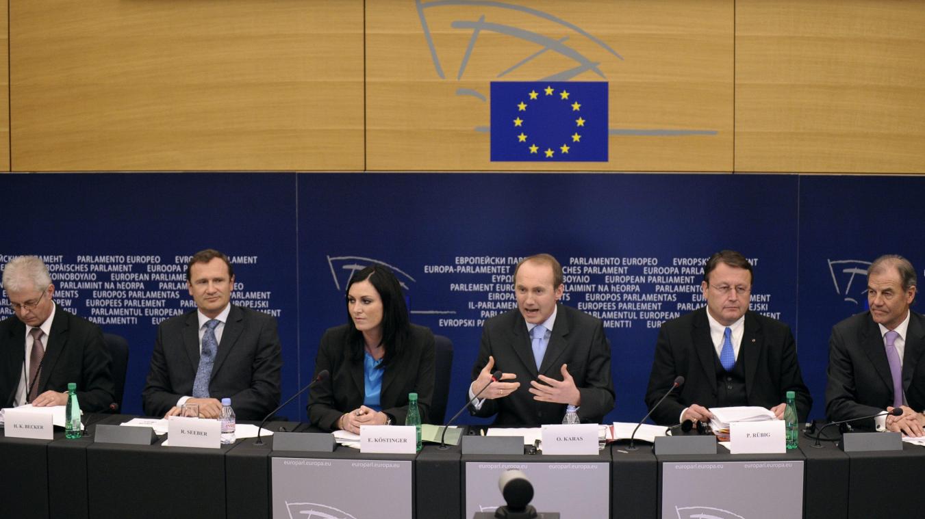 Anklage gegen Ex-EU-Parlamentarier wegen Betrugs um rund 400.000 Euro ...